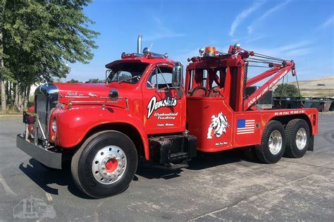 1963 Mack B 61 Wrecker Mack Trucks Trucks Tow Truck