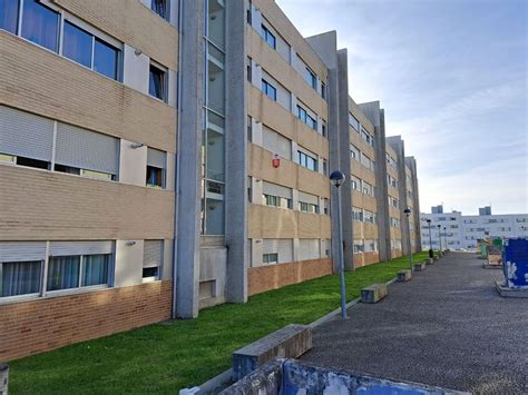 Apartamento T2 à venda na rua José Gomes Ferreira Maninho Baviera