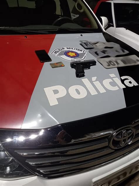 Dupla Presa Suspeita De Roubar Carros E Sequestrar V Timas Em Jundia