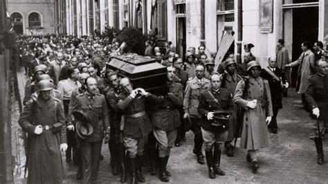 El infierno de la Guerra Civil en 40 fotos para pensar lo que enseña