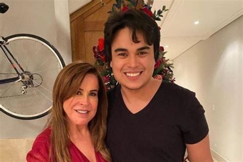 Filho De Zez Di Camargo Comenta Esc Ndalo Ap S Depor Contra Zilu No