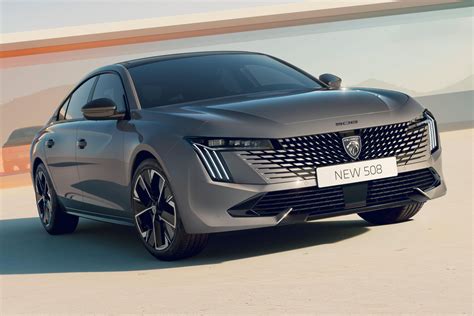 2024年のプジョー508が大胆なニューフェイスで発表 JP NewsS