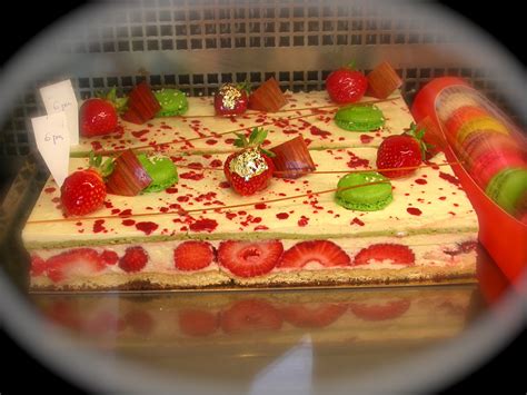 LA FETE DE LA FRAISE APPROCHE LE 8 MAI A VELLERON Savouret
