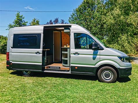 Volkswagen Crafter aménagé sur mesure Wood and Van