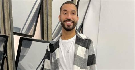 Gil do Vigor se emociona ao falar sobre sonhos no Mais Você Tudo é
