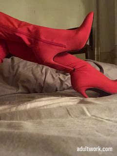 FootzQueen An Ebony Goddess Waiting To Be Worshipped And Appreciated