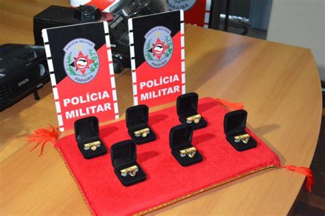 Policiais militares que salvaram criança no Colinas do Sul em João