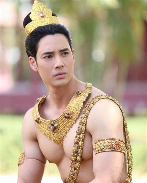 Traditional Thai Clothing Traditional Outfits Gorgeous Men Beautiful