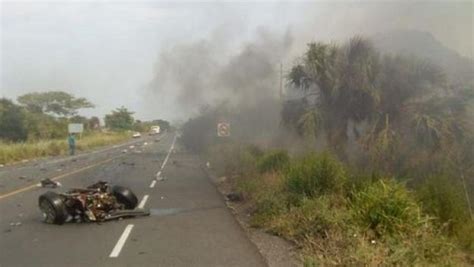Accidente En Carretera Deja Tres Muertos Y Heridos Peri Dico El