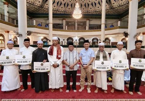 Safari Ramadan Pertama Pj Bupati Kapuas Di Masjid Agung Al Mukkaram