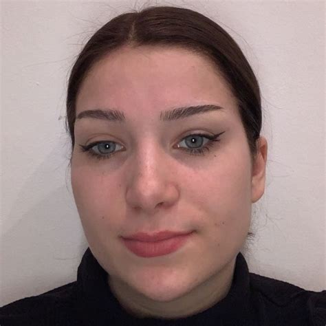 Manon Prof d aide aux devoirs à Hendecourt lès Cagnicourt 20 h