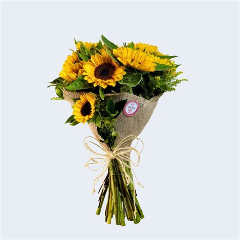 Buquê de 12 Girassóis Floricultura 4R