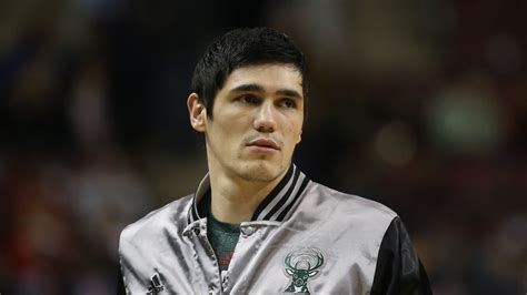 Ersan Ilyasova Leaves Game Vs Cavs With Facial Contusion Brew Hoop