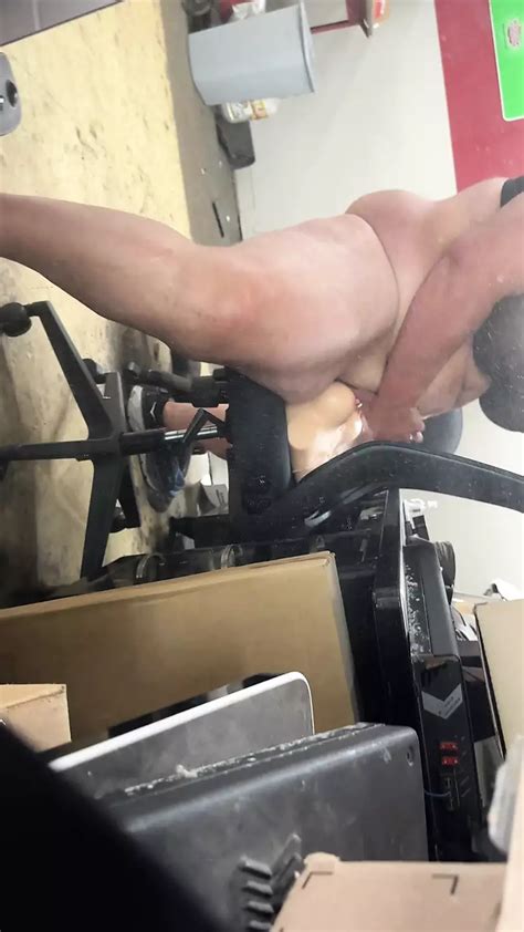Transvestit Mit Dicken Titten Reitet Großen Torso Schwanz Xhamster