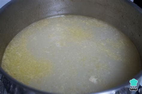 Caldo de pollo sin verduras Receta FÁCIL