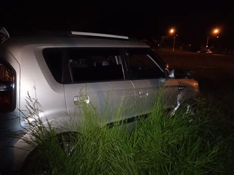 Motorista Capota Carro E Morre Na Avenida Euclides Figueiredo Em