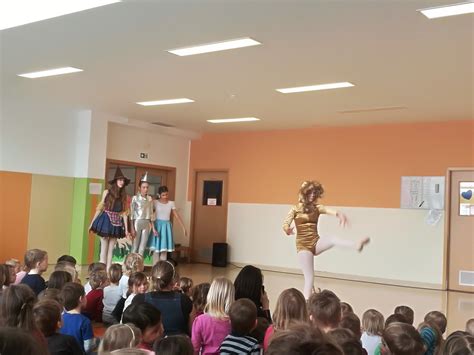 Baletna predstava Čarovnik iz oza 6 3 2018 VRTEC ŽABICA TRZIN