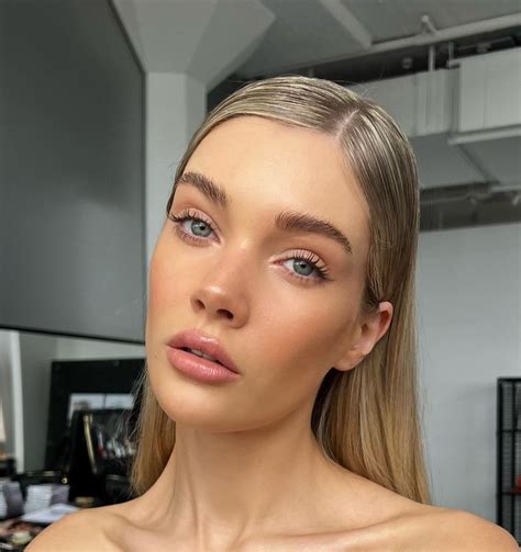 Elise Faust