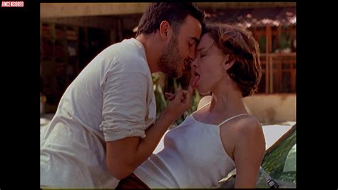 Naked Júlia Lemmertz In Um Copo De Cólera