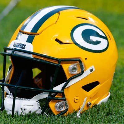 Aaron Nagler On Twitter Yup Aaronrodgers S Still Got It Https