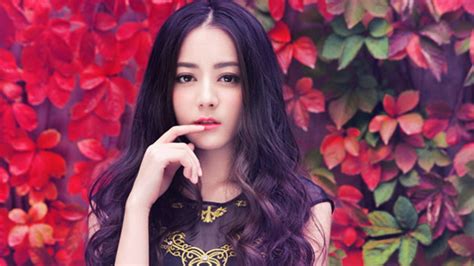 迪丽热巴 气质女神 明星风尚壁纸 明星静态壁纸 静态壁纸下载 元气壁纸