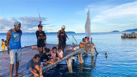 Harga Tiket Desa Wisata Arborek Raja Ampat Kenali Juga Sejarahnya