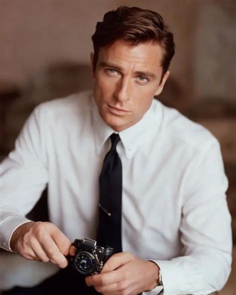 Este es el nuevo James Bond según la inteligencia artificial