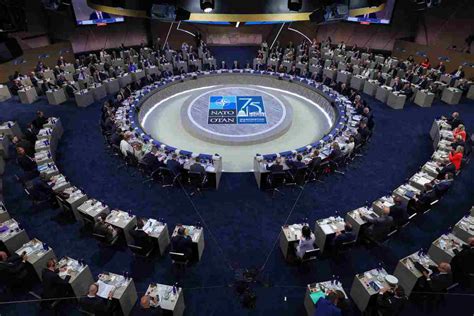 Nato Contro Russia E Cina Bertolotti Ispi Niente Di Nuovo Ecco