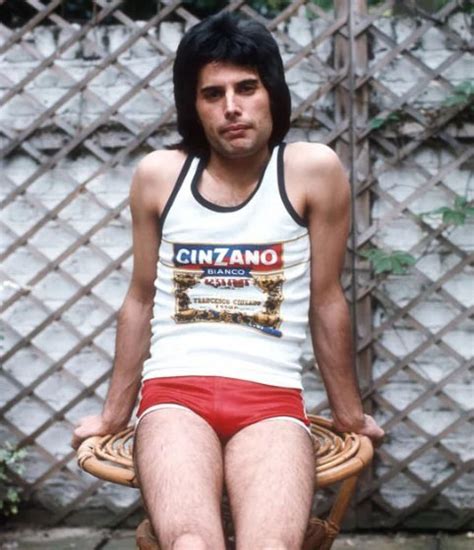 Las últimas fotografías de Freddie Mercury y la hermosa historia detrás