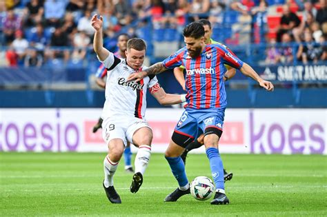 Le résumé vidéo de la victoire caennaise à Guingamp 2 1