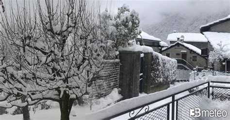 Cronaca Meteo DIRETTA MALTEMPO E NEVE IN PIANURA Al Nord FOTO VIDEO