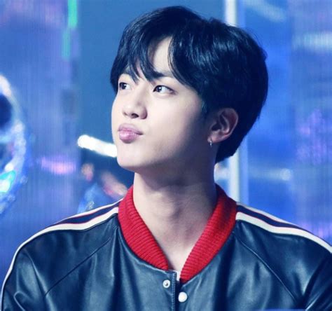 Biodata Jin BTS Profile Lengkap 1001 Fakta Foto Dan Tanda Tangan Jin