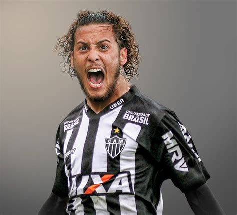 Lateral direito Guga do Atlético MG é convocado à seleção brasileira