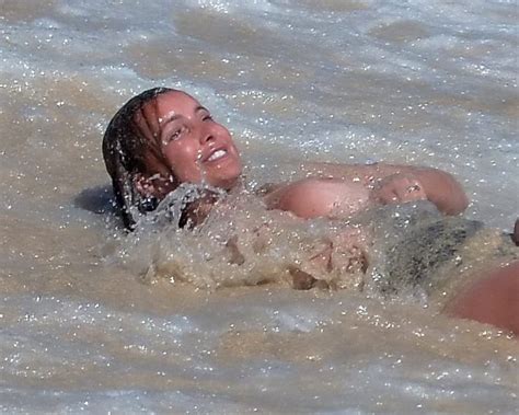 Louise Redknapp Topless 9 Photos TheFappening