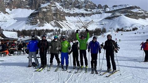 La Passione Dei Baresi Per Lo Sci Due Club Riuniscono Gli Amanti Della