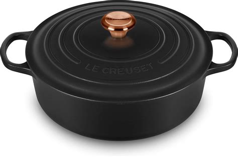Amazon Le Creuset Signature 6 75 Quart Round Wide Dutch Oven With