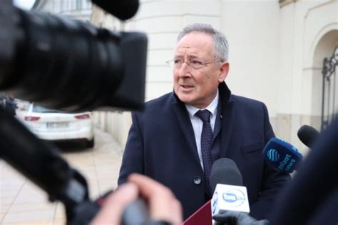 PiS Sąd rejestrowy odrzucił wniosek pułkownika Sienkiewicza o zmiany