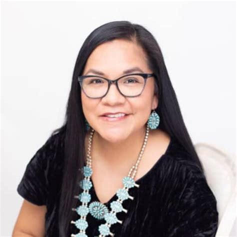 Becoming Miss Navajo Navajo Language Edition Salina Bookshelf Inc