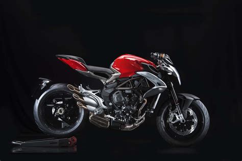 Gone Riding 2016 MV Agusta Brutale 800