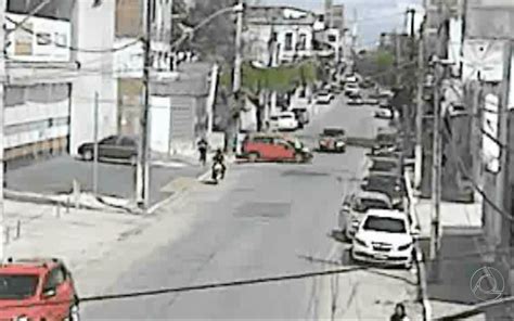 G1 Câmera de segurança mostra assalto em que empresária foi morta na