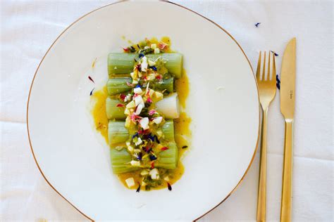 Poireaux Vinaigrette AYA Magazine