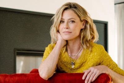 50 Julie Bowen Hot And Sexy Bikini Pictures Woophy