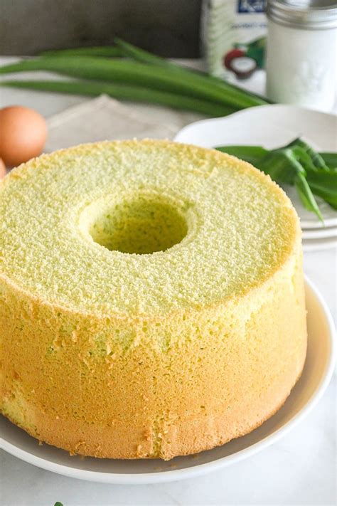 No Fail Pandan Chiffon Cake Easy Step By Step Recipe Foodelicacy