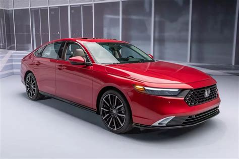 Honda Accord Hybrid Specs Price Mpg Reviews Cars