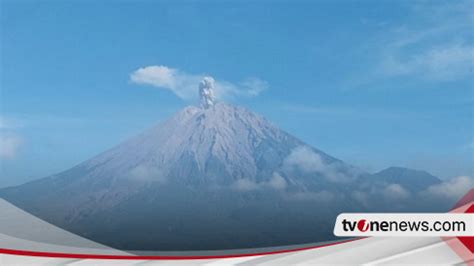 Gunung Semeru Lima Kali Erupsi Hari Ini Masyarakat Diimbau Tidak