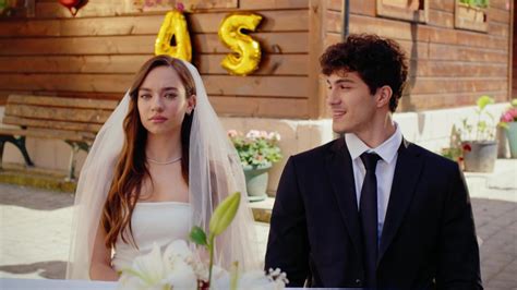 TRT 1 in yeni dizisi Kendi Düşen Ağlamaz izleyiciyle buluştu