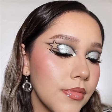 Pin By Jada On Makeup In Artistry Makeup Eye Makeup Art Eye