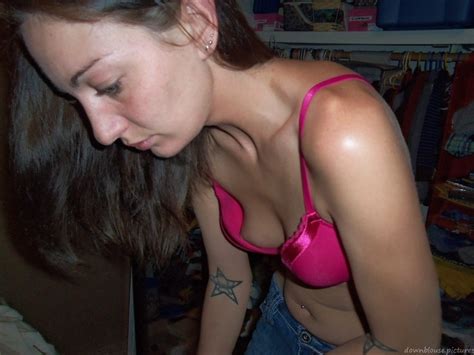 Slideshow Downblouse Pictures