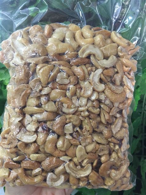 Castanha De Cajú Torrada 1kg Quebrada Banda Sem Sal FICAFORTE