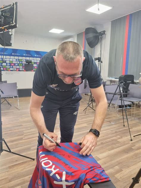 Artur Fortuna On Twitter Rt Marciniak K Ona Pisze Do Mnie Z